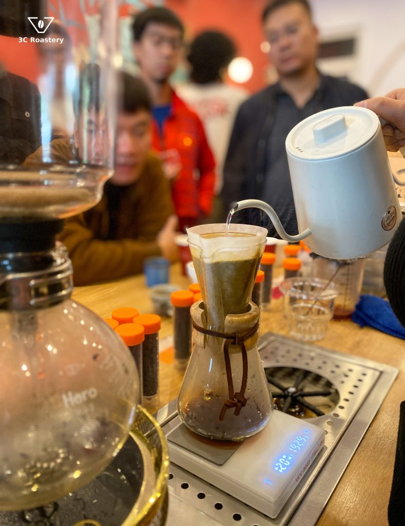 Experience Hanoi Coffee Roaster - 3C Roastery